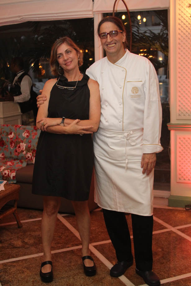 Novo menu na Pérgula, nova baronesa no high… | Hildegard Angel